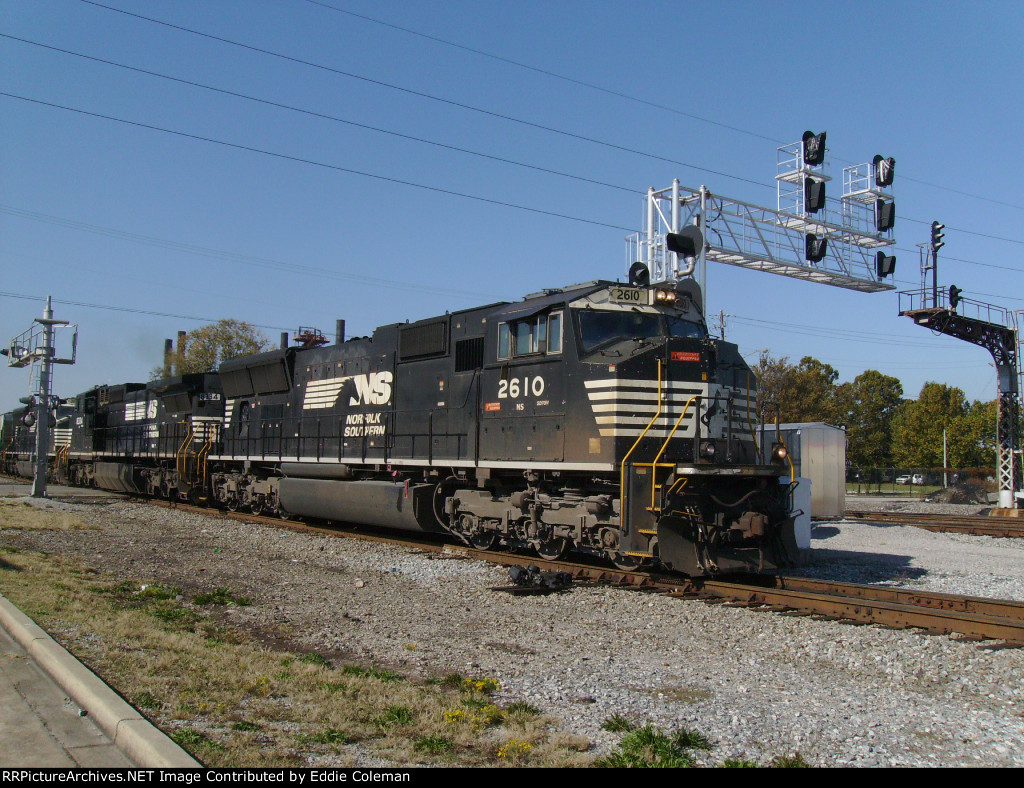 NS 55W (eb grain train)